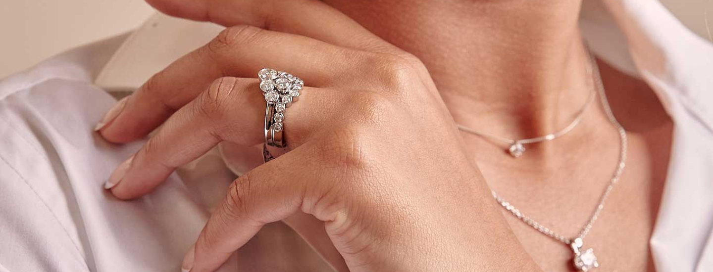 Diamond Rings – Sarah Layton